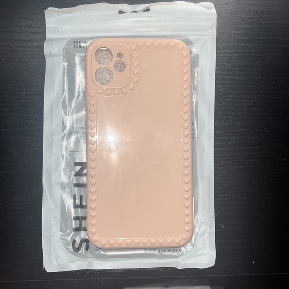 SHEIN | Accessories | Heart Frame Iphone 1 Case | Poshmark